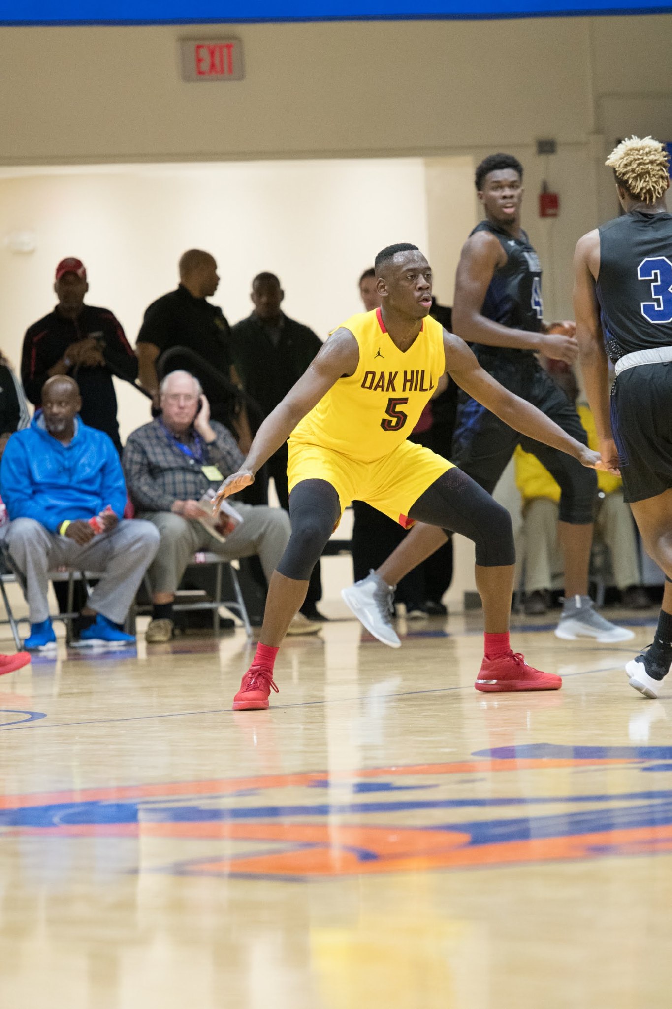 Basketball | Athletics | Oak Hill Academy