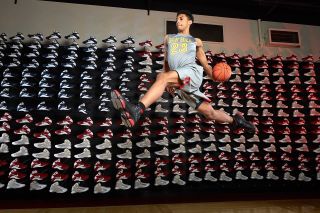 Basketball | Athletics | Oak Hill Academy